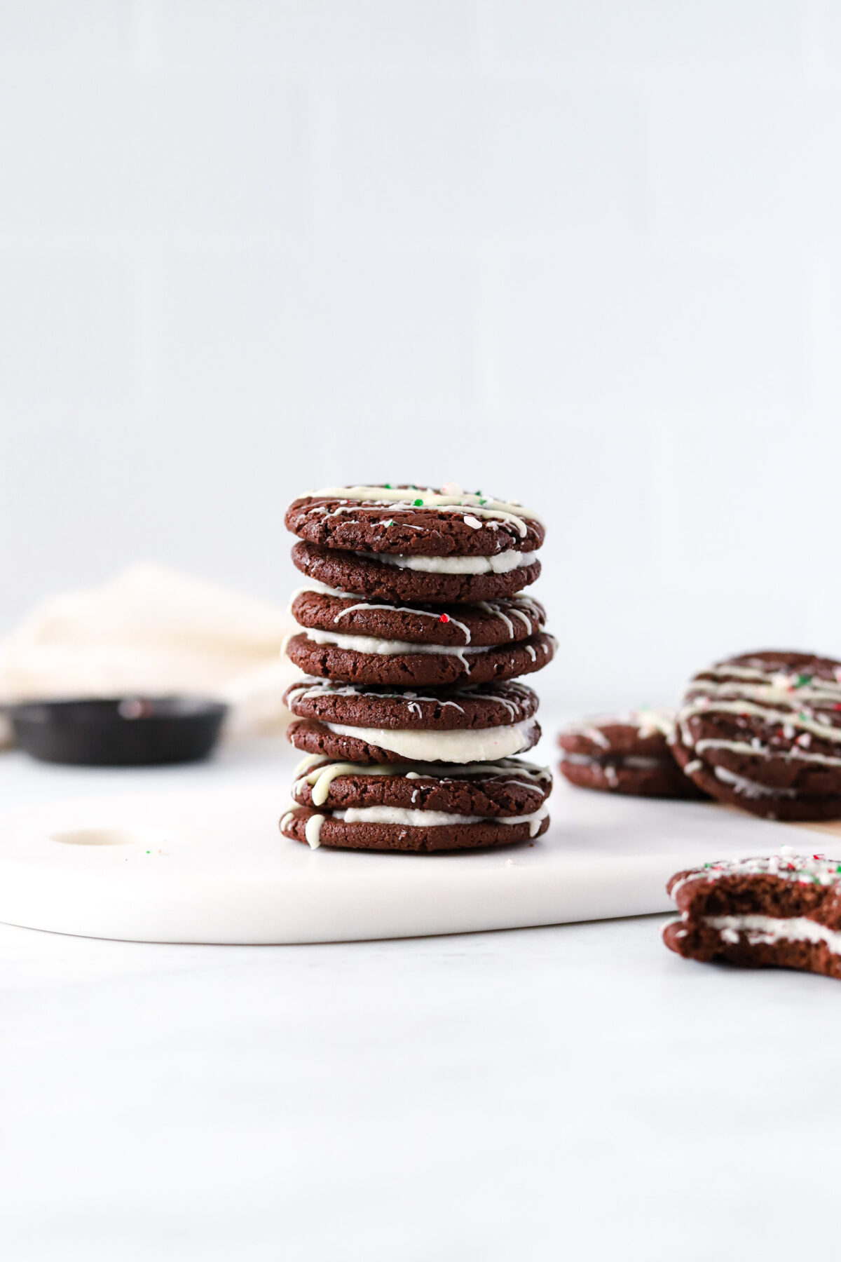 Vegan Chocolate Peppermint Sandwich Cookies - Harmonic Harvest